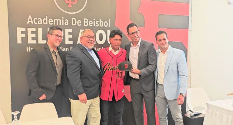 Luis Hernández firma por 5 millones de dólares con los Gigantes de San ...